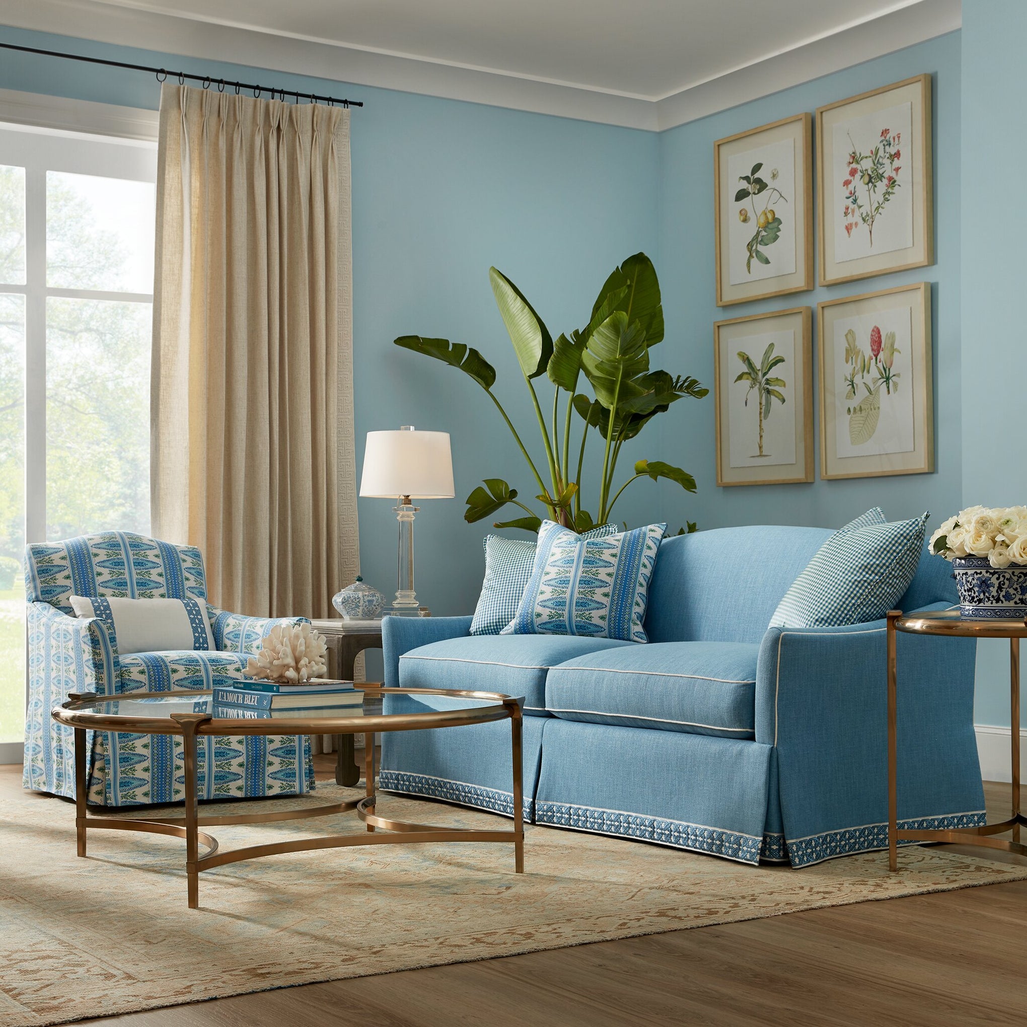 Chelsea Cocktail Table